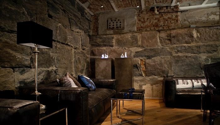 Mixing Hardwood and Stone in Interior Design